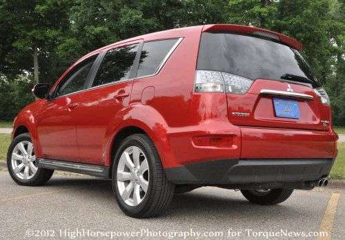 The back end of the 2012 Mitsubishi Outlander GT S-AWC | Torque News